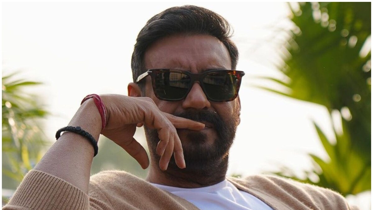 Ajay Devgn's Tries Viral Instagram Trend, is Caught in a Work vs Break ...