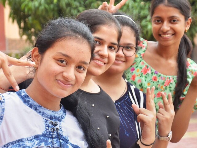 University in Kerala Grants 'menstruation Benefit' for Female Students ...