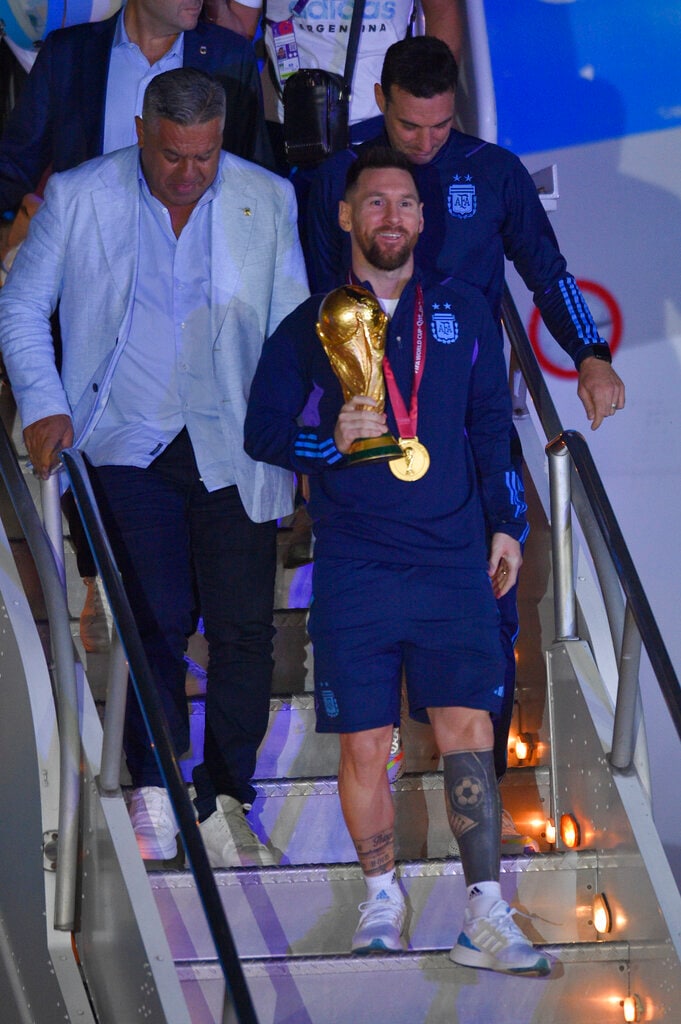 In Pictures: Lionel Messi & Co Celebrate FIFA World Cup Triumph With ...