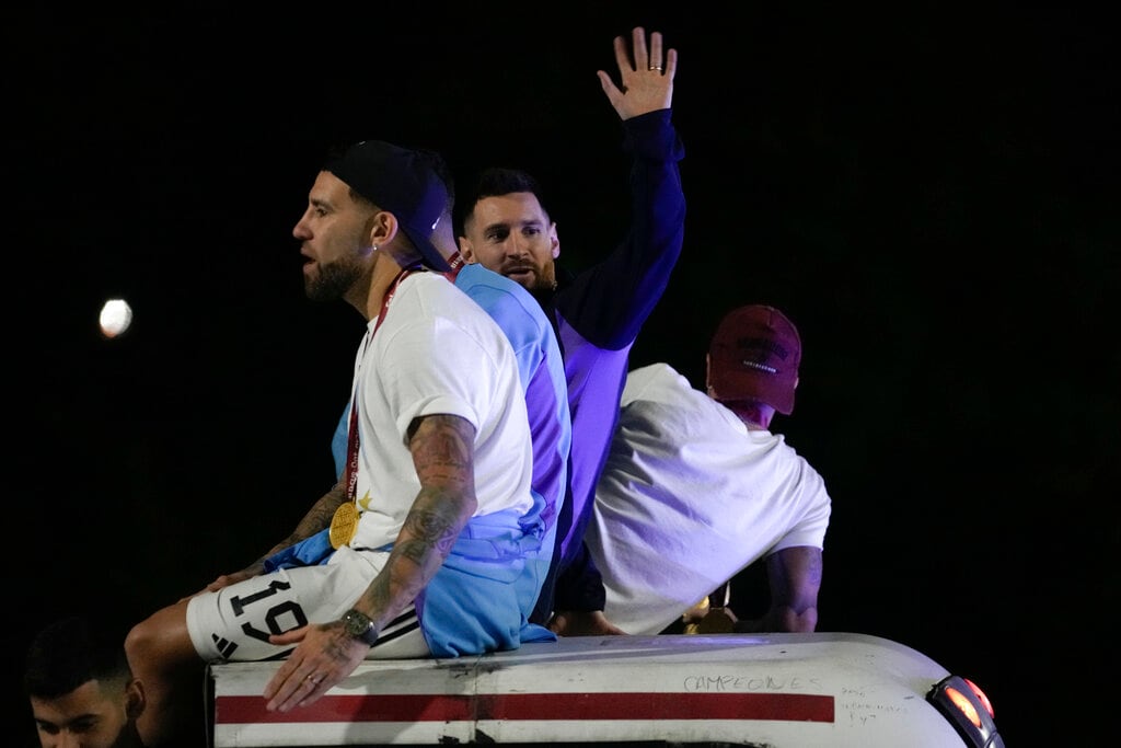 In Pictures: Lionel Messi & Co Celebrate FIFA World Cup Triumph With ...