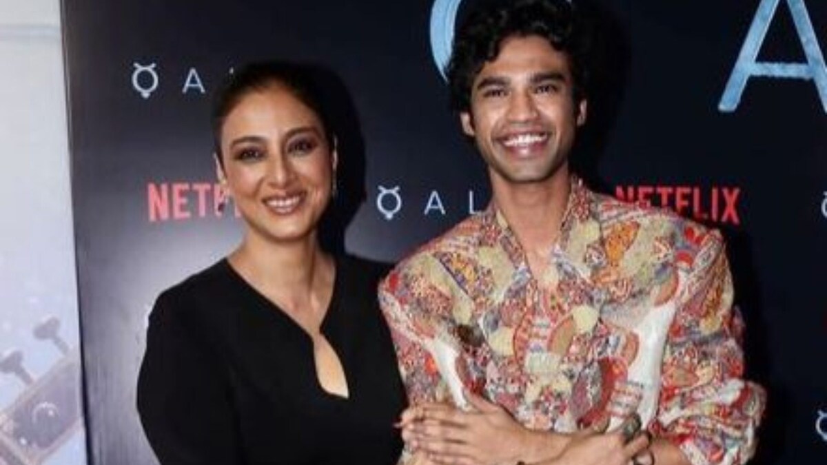 Tabu Gets Emotional as She Hugs Irrfan’s Son Babil Khan - News18