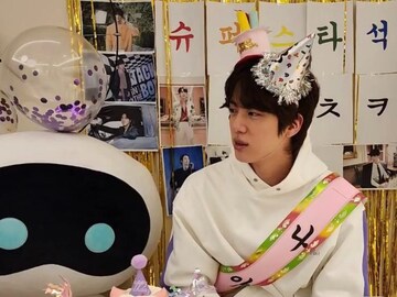 BTS Fan Tells Jin 'Marry Me' On His Birthday, Bangtan Boy's Epic ...