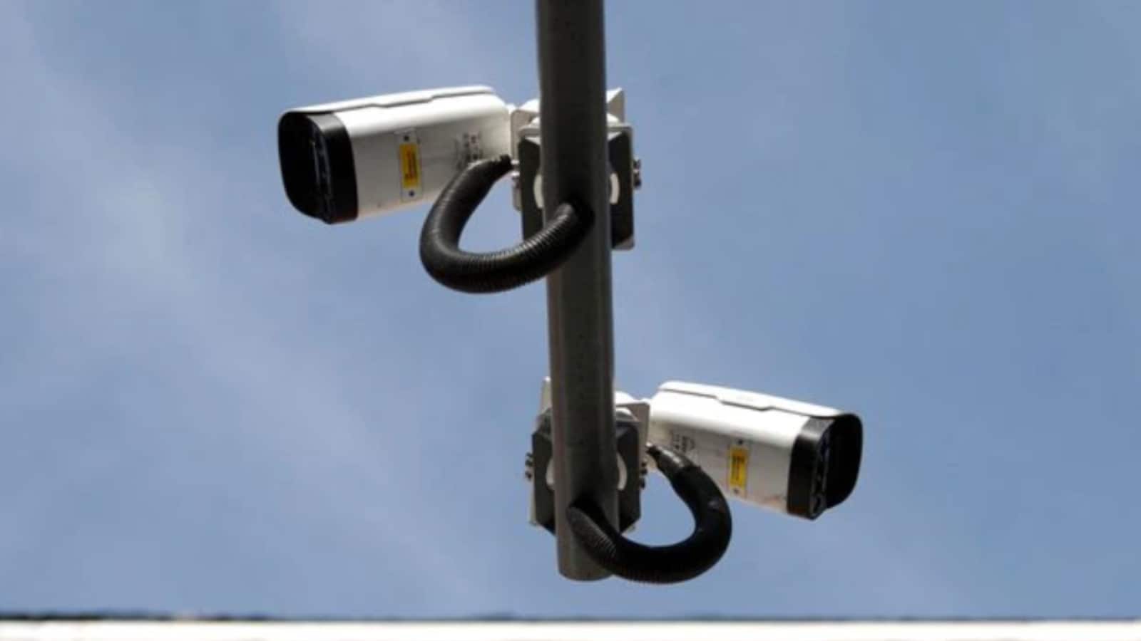 Chinese Students Create 'Invisibility Cloak' to Conceal Identity From ...