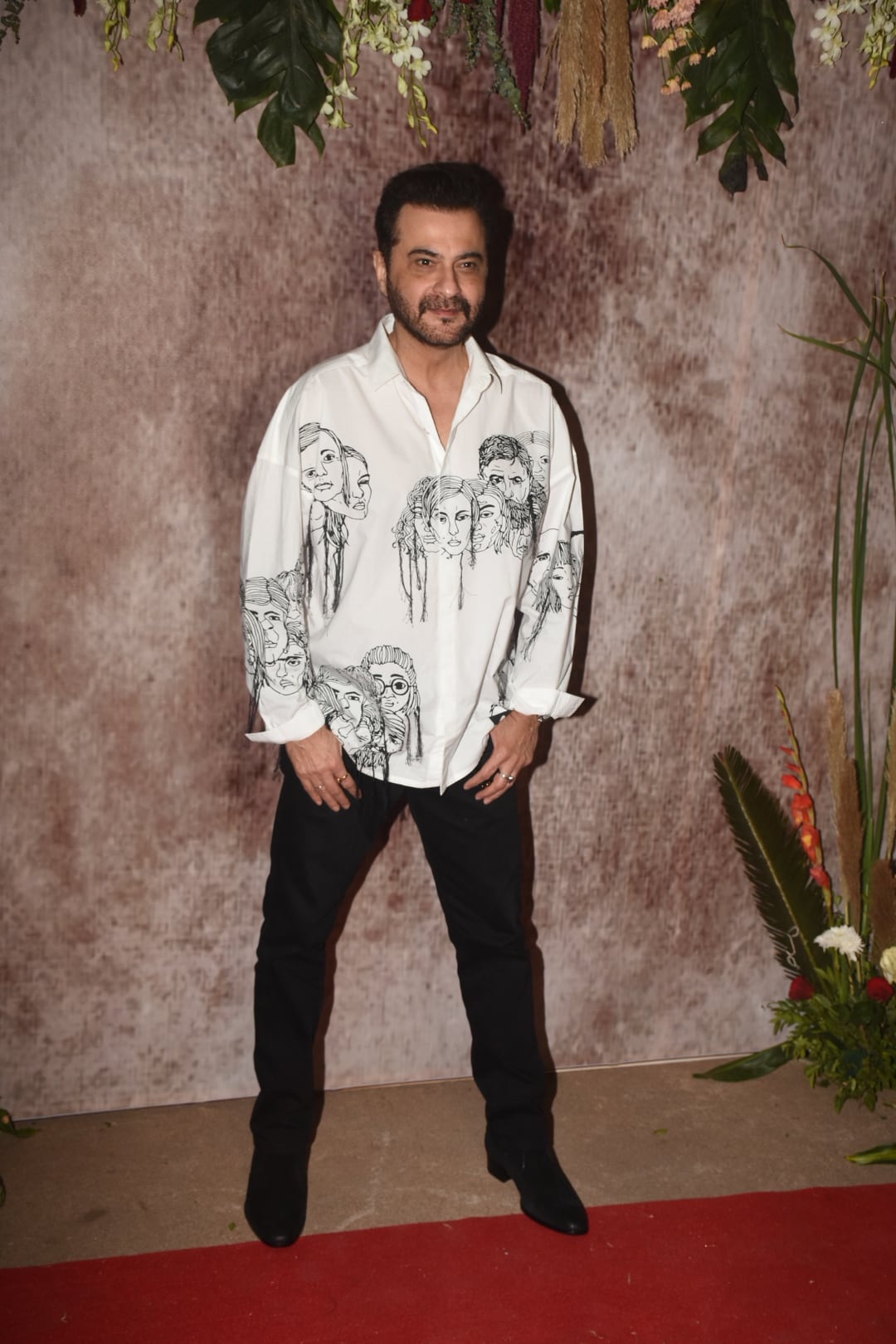 Guneet Monga Marries Sunny Kapoor: Neena Gupta, Karan Johar, Vidya ...