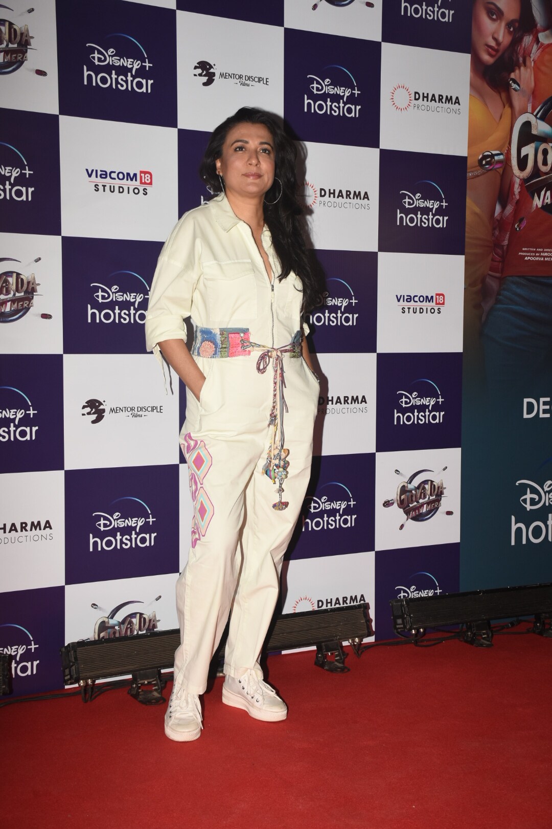 Katrina Kaif, Ranveer Singh, Vicky Kaushal, Pooja Hegde, Jacqueline ...