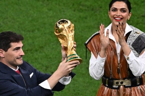 Argentina vs France FIFA 2022 World Cup Final: Pathaan's Deepika Padukone Unveils Trophy - News18