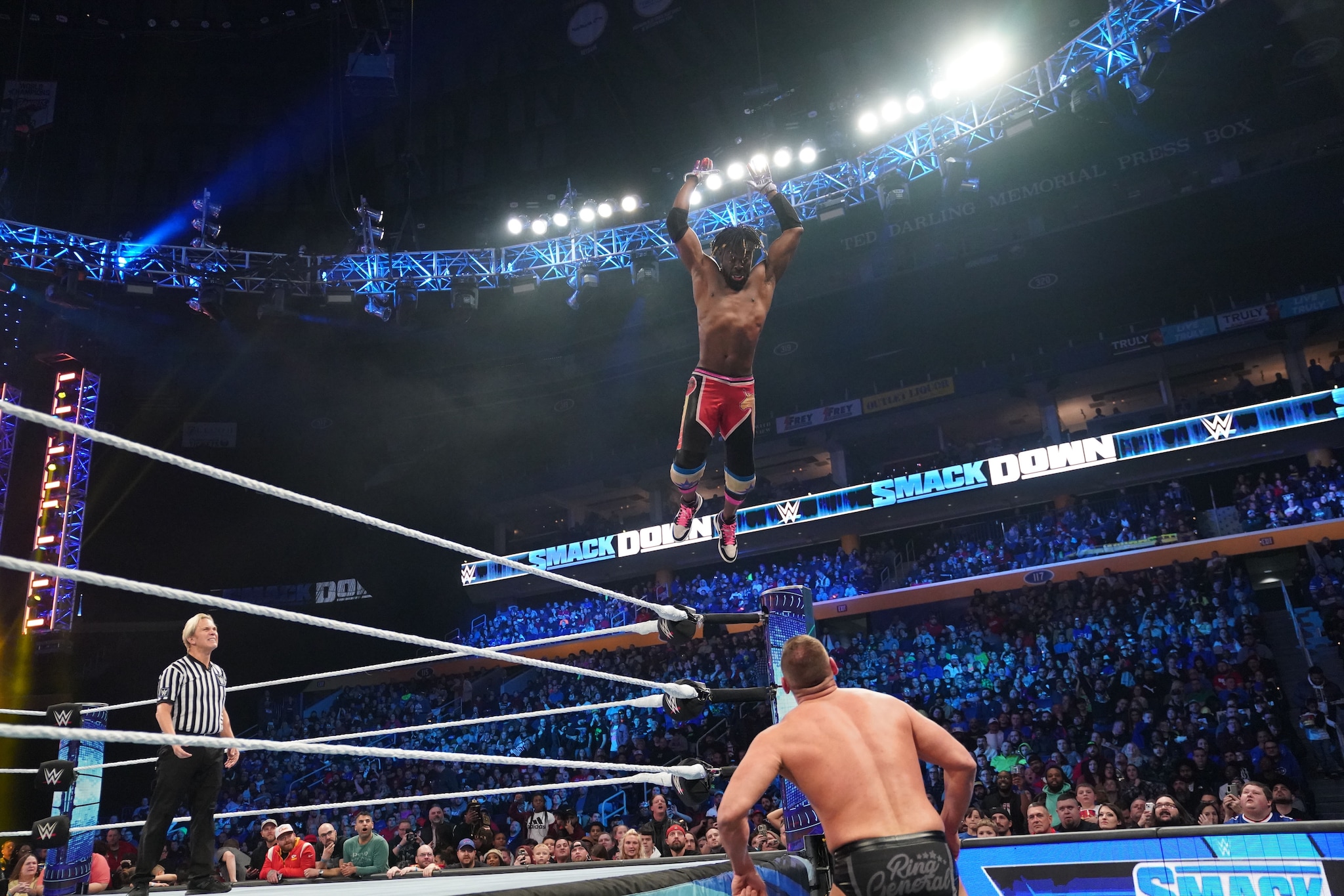 WWE SmackDown in Pictures: Ricochet Wins The World Cup, Tegan Nox Saves ...