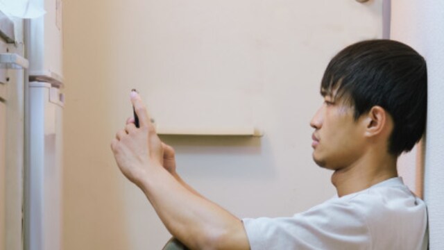 Why Some People Harm Themselves And How To Help Them? - News18