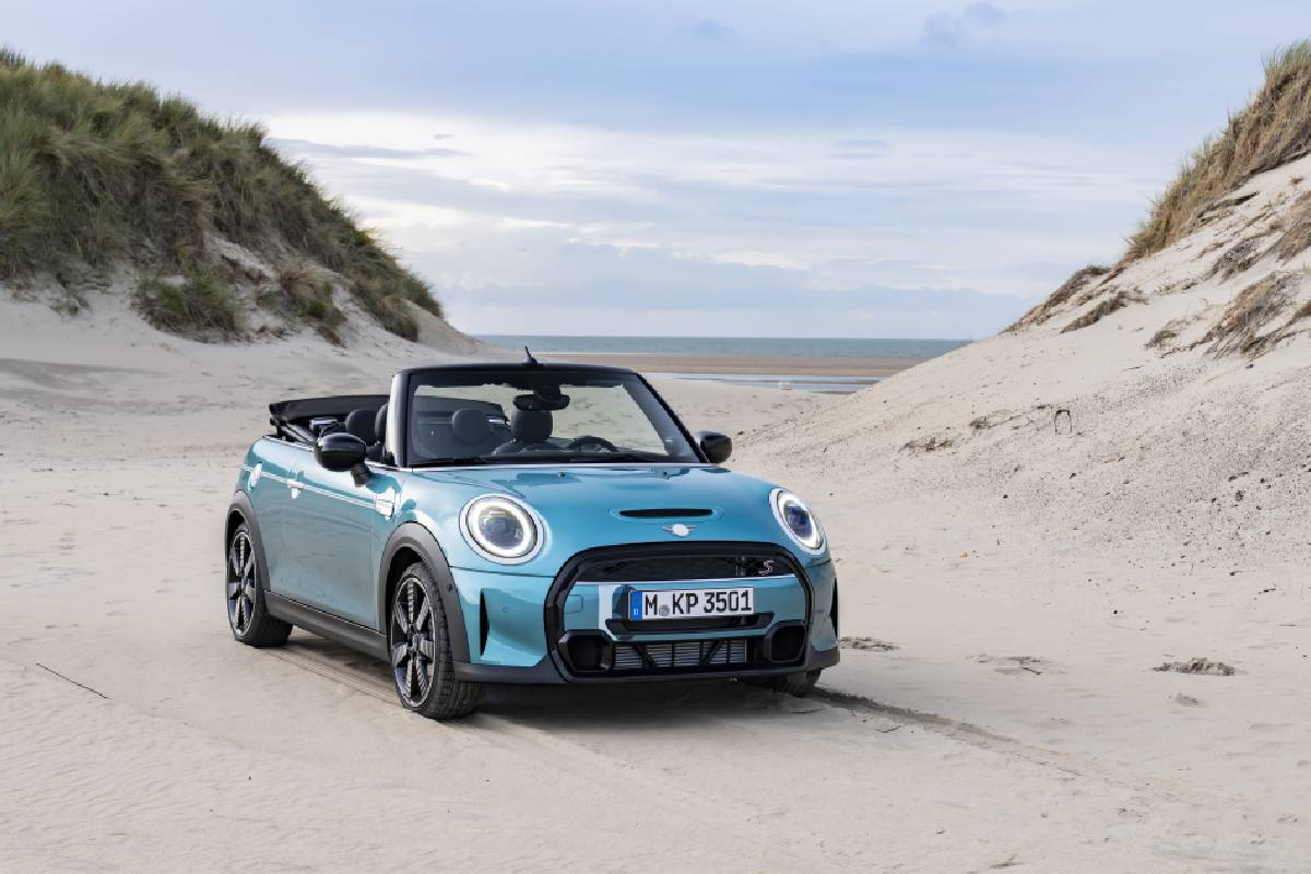 MINI Convertible Seaside Edition in Pics: See Design, Interior ...