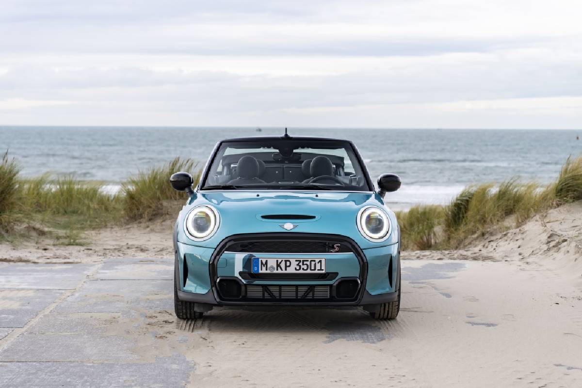 MINI Convertible Seaside Edition in Pics: See Design, Interior ...