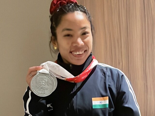 'Had Wrist Pain But Always Ready to Push Myself': Mirabai Chanu After ...