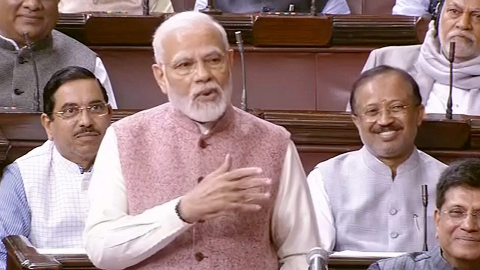 News18 Afternoon Digest: Parliament Winter Session Begins, RBI Raises ...