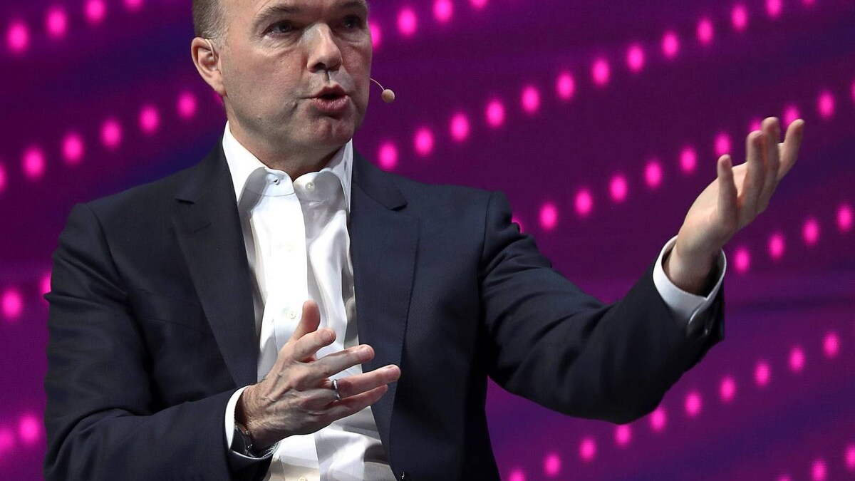 Vodafone CEO Nick Read To Step Down; CFO Margherita Della Valle To Be ...