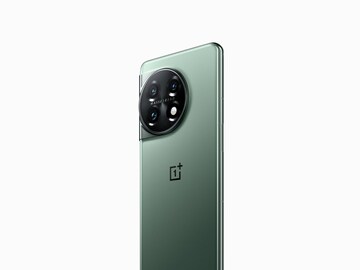 OnePlus 11 Official Images Revealed, China Launch Next Month - News18