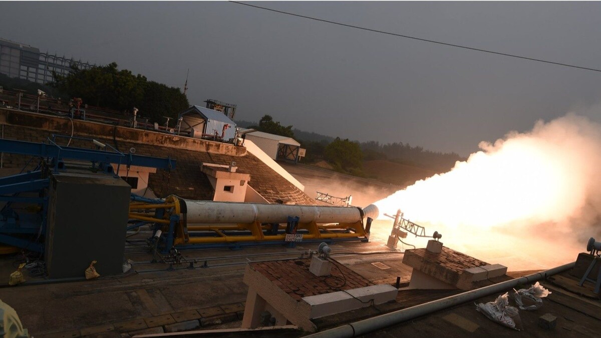 PSLV-XL Rocket Motor Made by Industry Passes Test: ISRO - News18