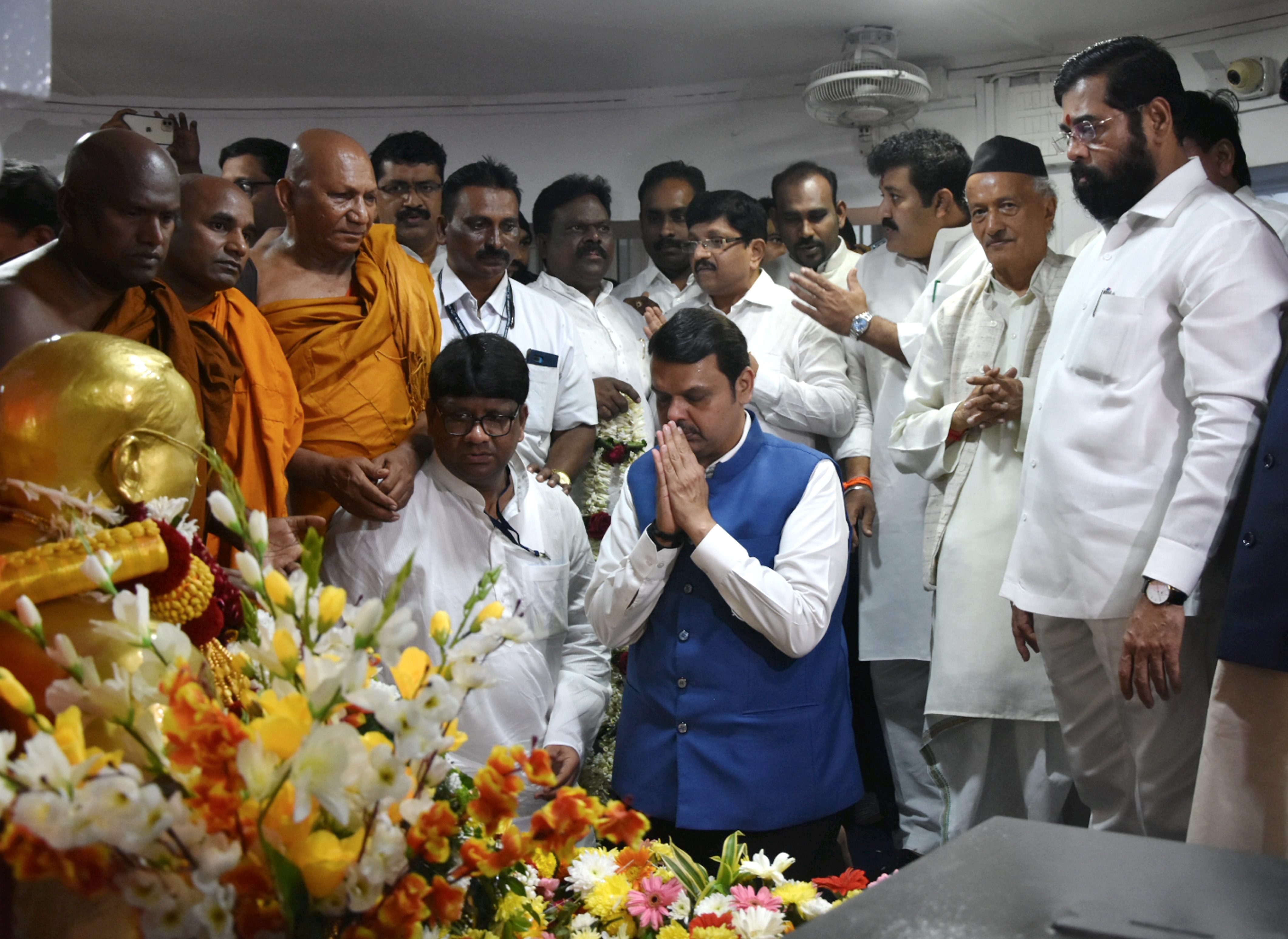 President Murmu, PM Modi Lead Tributes to Babasaheb Ambedkar on ...