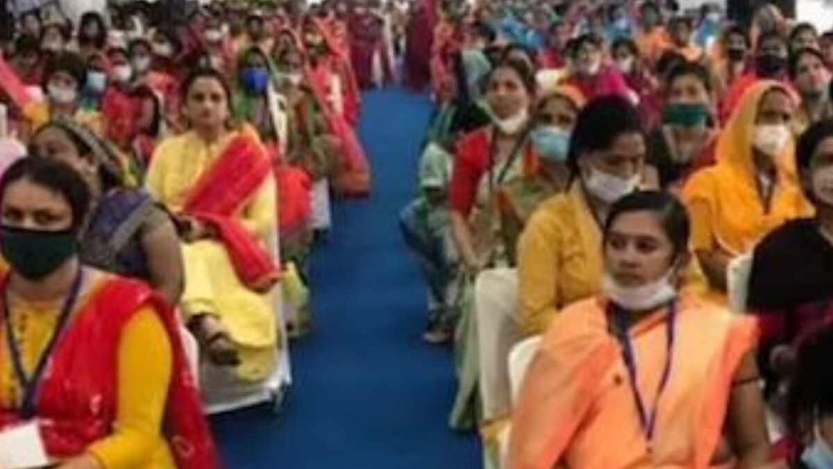 Self-Help Groups Are Empowering Women Politically, Socially And ...