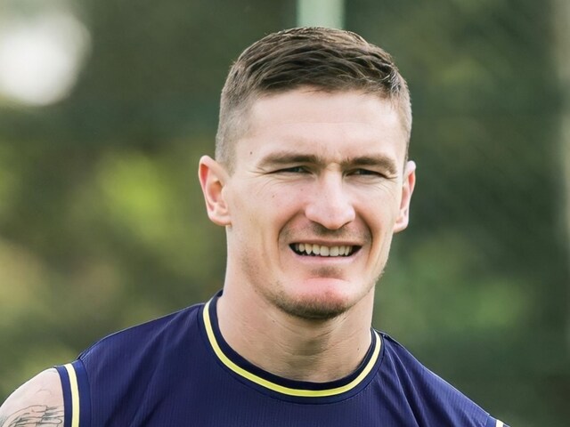 ISL Transfer News: ATK Mohun Bagan Sign Defender Slavko Damjanovic - News18 ISL Transfer News: ATK Mohun Bagan Sign Defender Slavko Damjanovic - News18