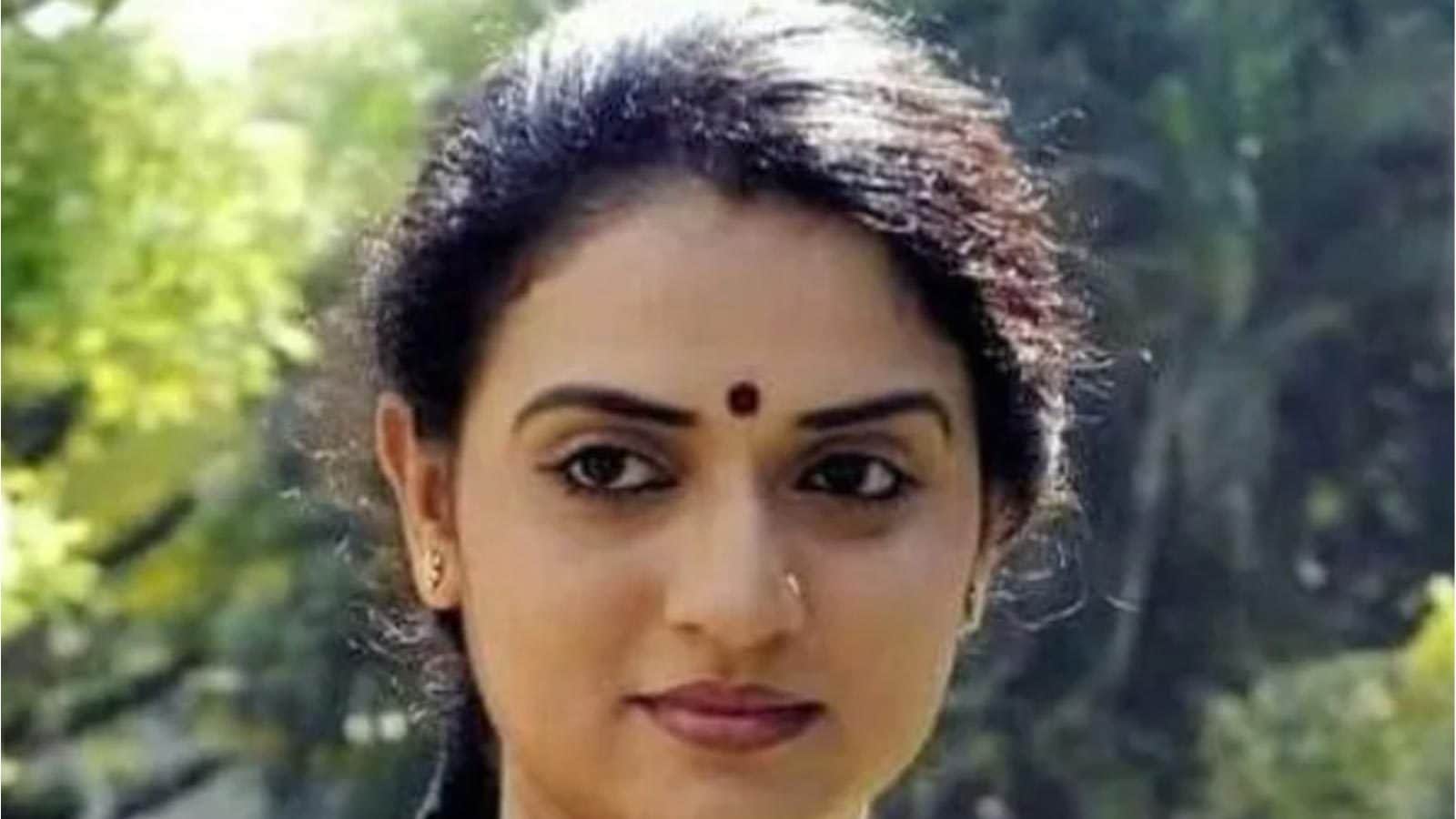 Actress Pavithra Lokesh Files Complaint Against Actor Naresh’s Wife ...