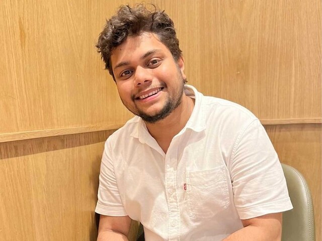 Oru Adaar Love Actress Noorin Shereef Gets Engaged To Actor ...