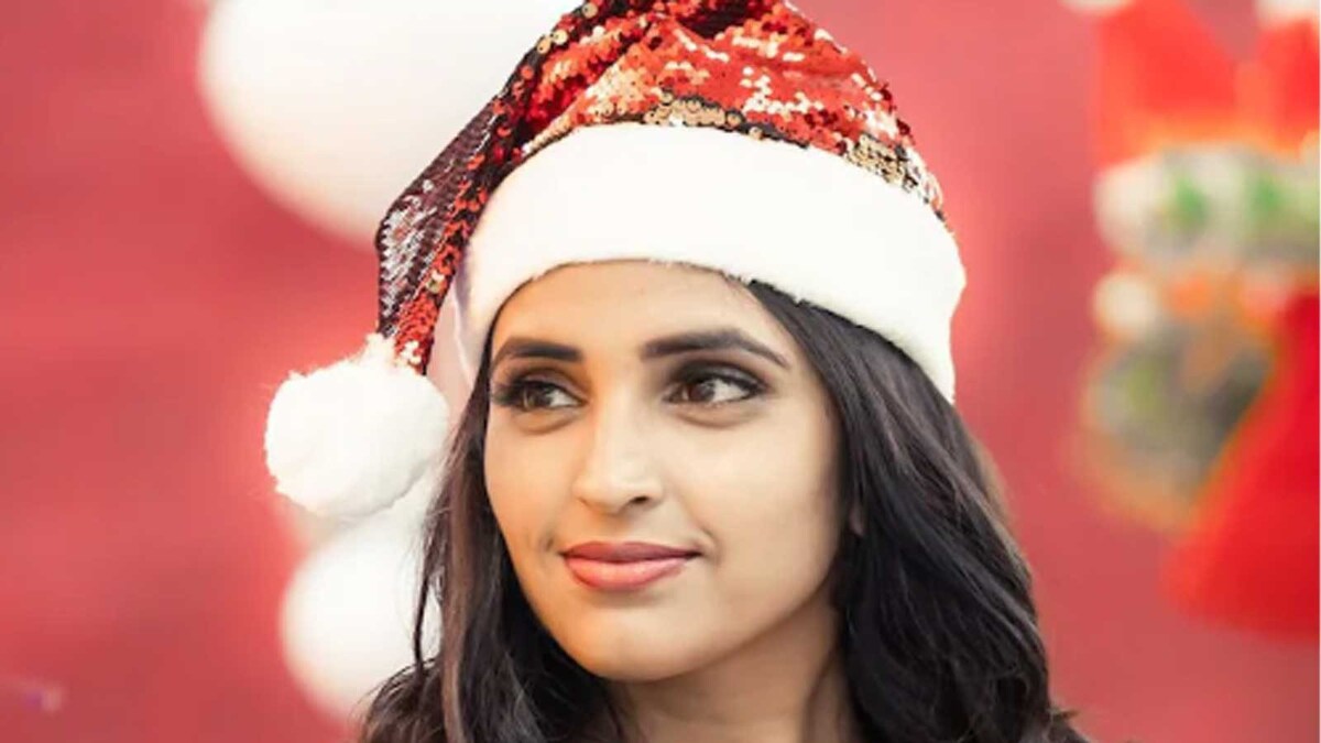 With Latest Pics, Anchor Syamala Takes Instagram by Storm - News18