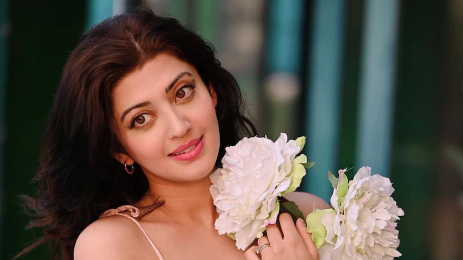 In Latest Photoshoot, Pranitha Subhash Looks Pretty In Peach; Check It ...