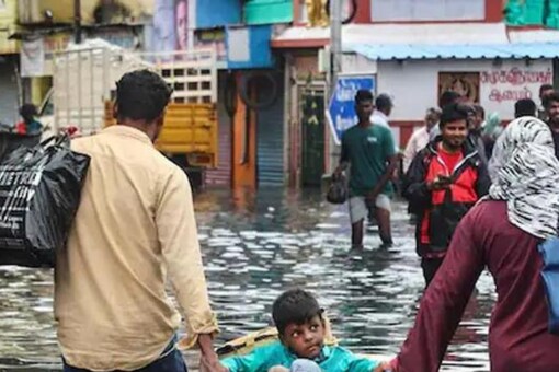 Cyclone 'Mandous': Deep Depression Likely to Turn into Cyclonic Storm, Hit Tamil Nadu; NDRF ...