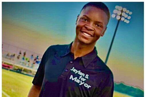 18-Year-Old Jaylen Smith Becomes The Youngest Ever Mayor In USA - News18