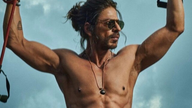 Shah Rukh Khan's Ripped Physique In Pathaan Is Everybody's Dream, Here Is How To Achieve It - News18