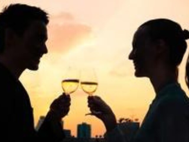 Nervous About Your First Date? These Tips Are For You - News18