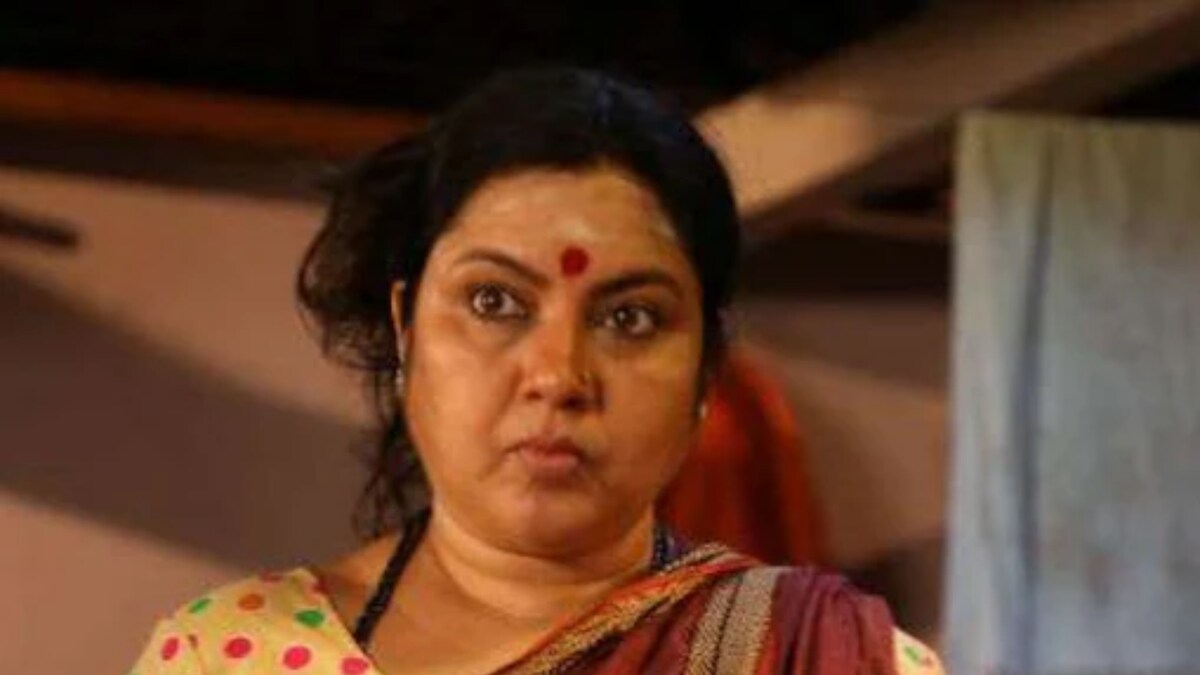 All You Need To Know About Kannada Actress-Turned-Politician Tara - News18