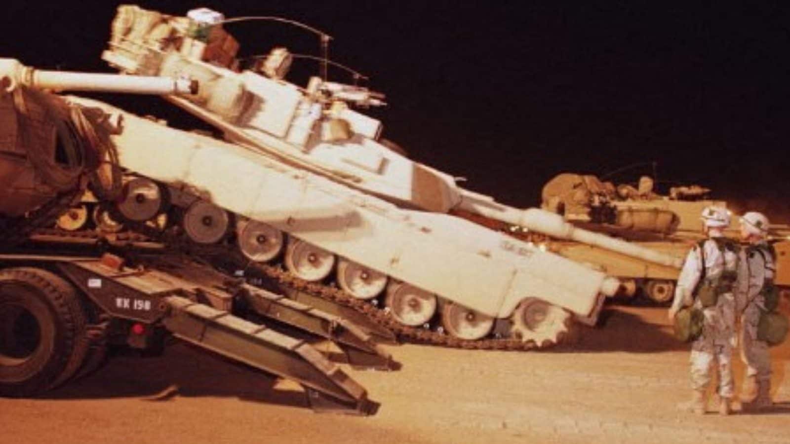 US to Provide 31 Abrams Tanks to Ukraine After Germany Approves Delivery of Leopard 2 | World ...