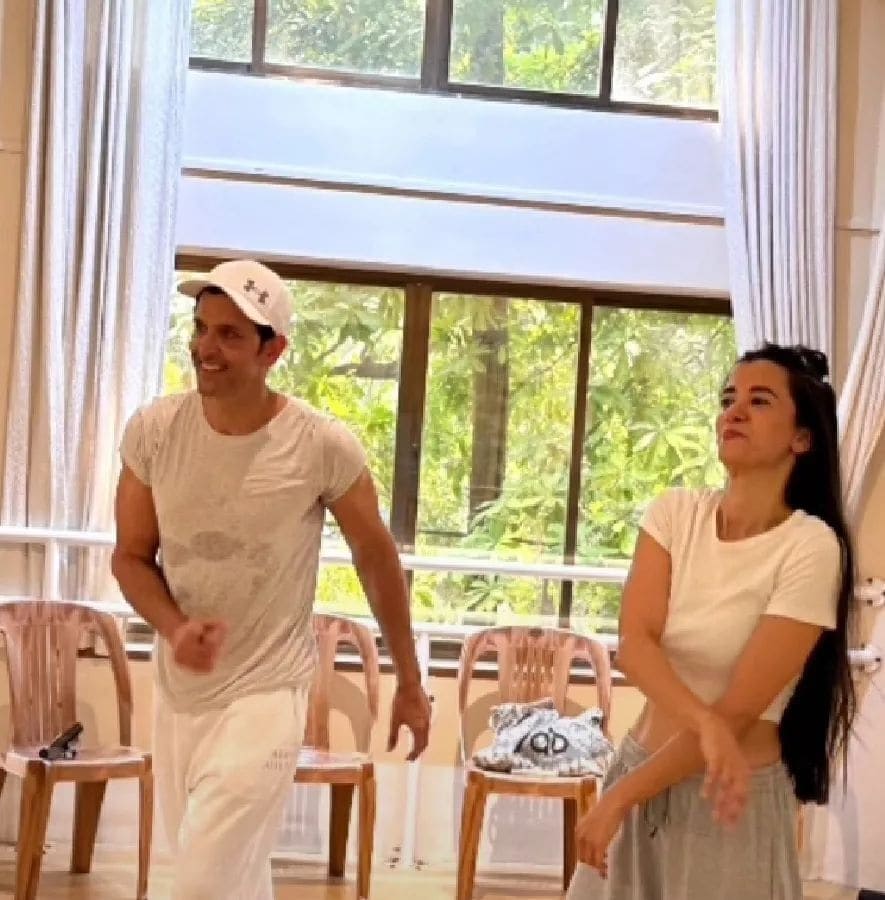 Happy Birthday Hrithik Roshan: Adorable Photos of the Actor With Saba ...