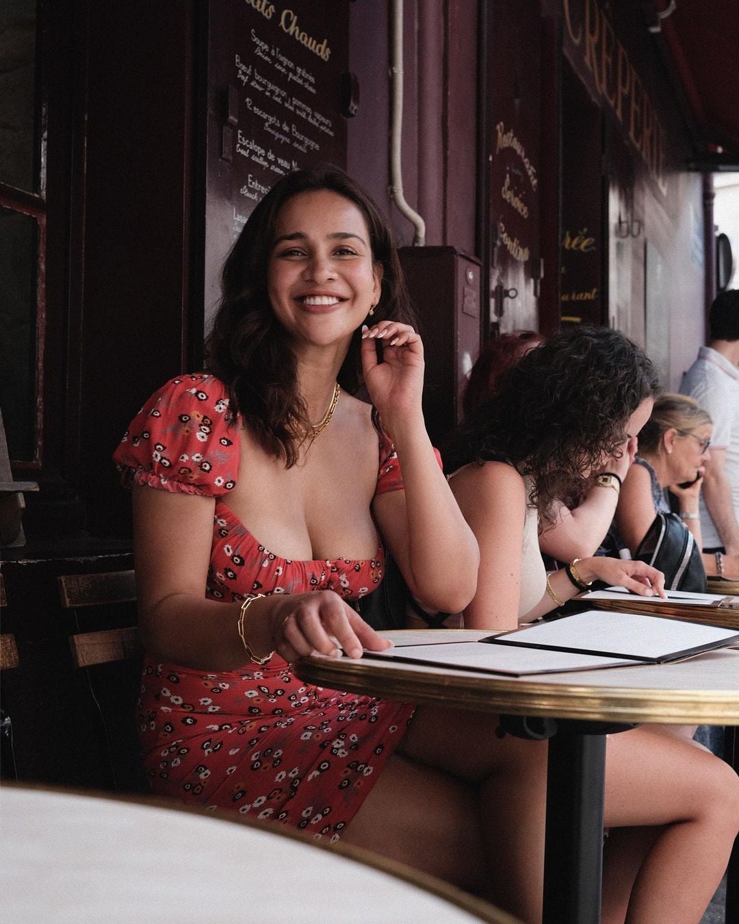 Aisha Sharma Makes Heads Turn In Sunkissed Photo Wearing White Monokini, Check Out The Diva's ...