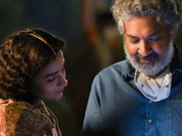 Alia Bhatt to Throw Grand Party for RRR Team, Ram Charan, Jr NTR After ...