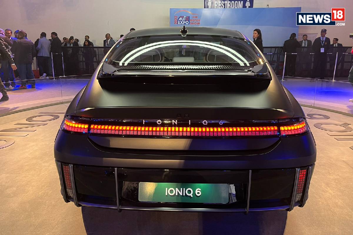 All-Electric Hyundai Ioniq 6 Sedan in Pics: See Design, Interiors ...