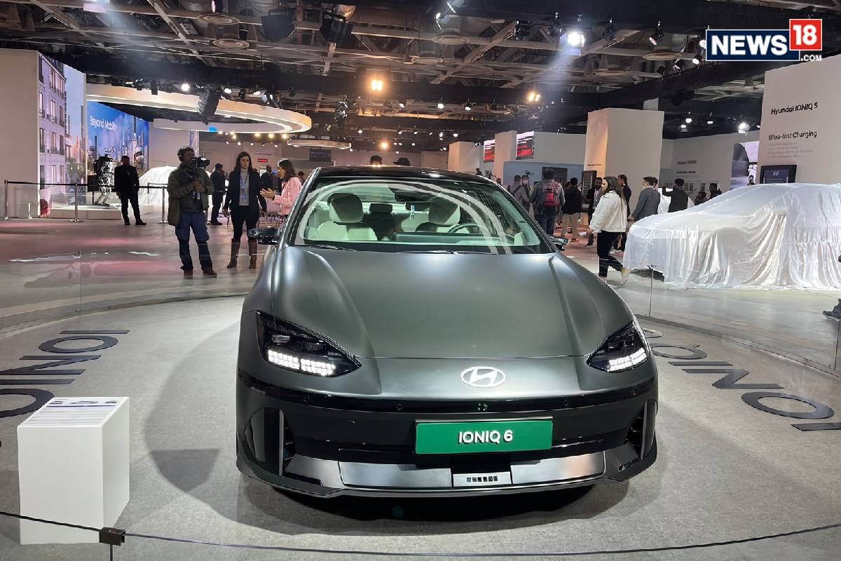 All-Electric Hyundai Ioniq 6 Sedan in Pics: See Design, Interiors ...
