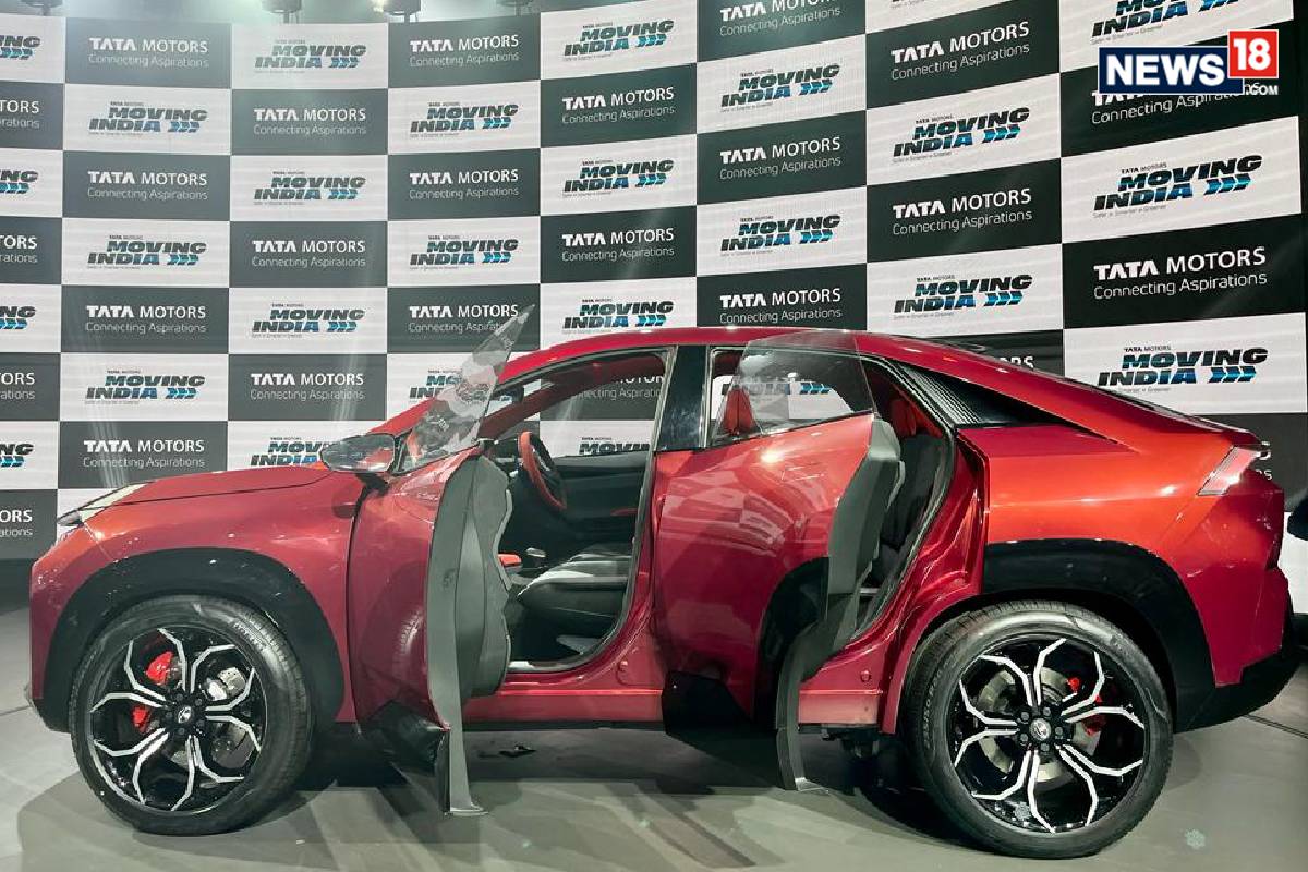 Tata Curvv in Pics: See Design, Features and More in Detail - News18