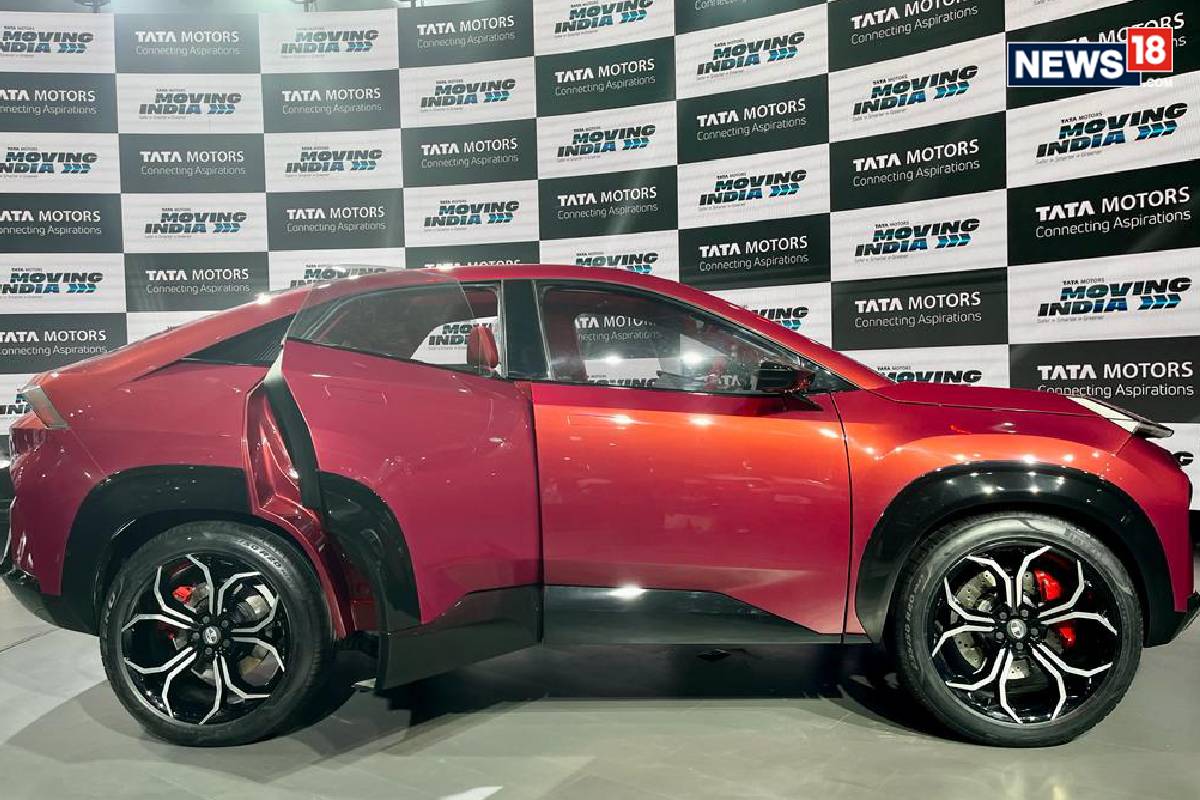 Tata Curvv in Pics: See Design, Features and More in Detail - News18
