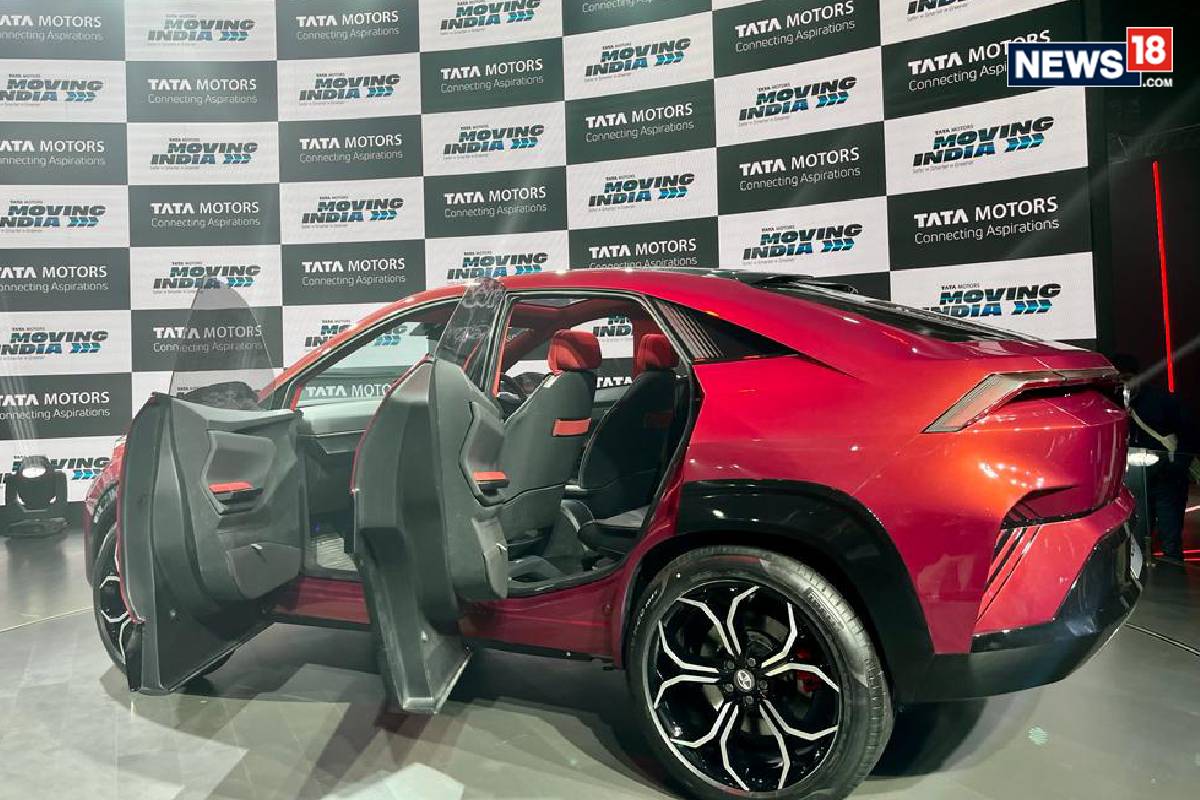 Tata Curvv in Pics: See Design, Features and More in Detail - News18