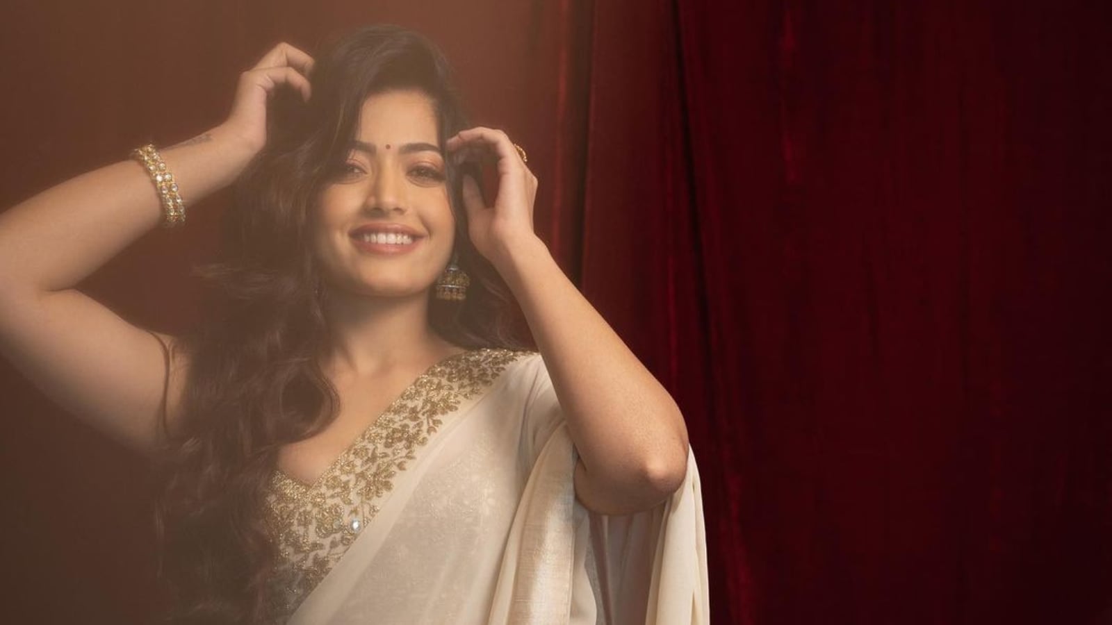 Rashmika Mandanna Redefines Elegance In Her Ivory Saree; See Pics ...