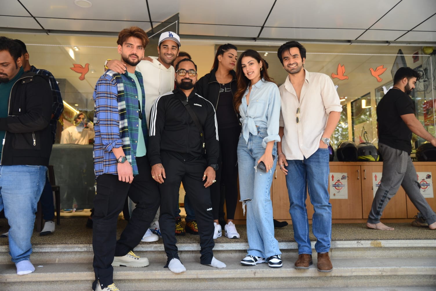Kriti Sanon, Alia Bhatt, Katrina Kaif, Ranveer Singh, Sara Ali Khan ...