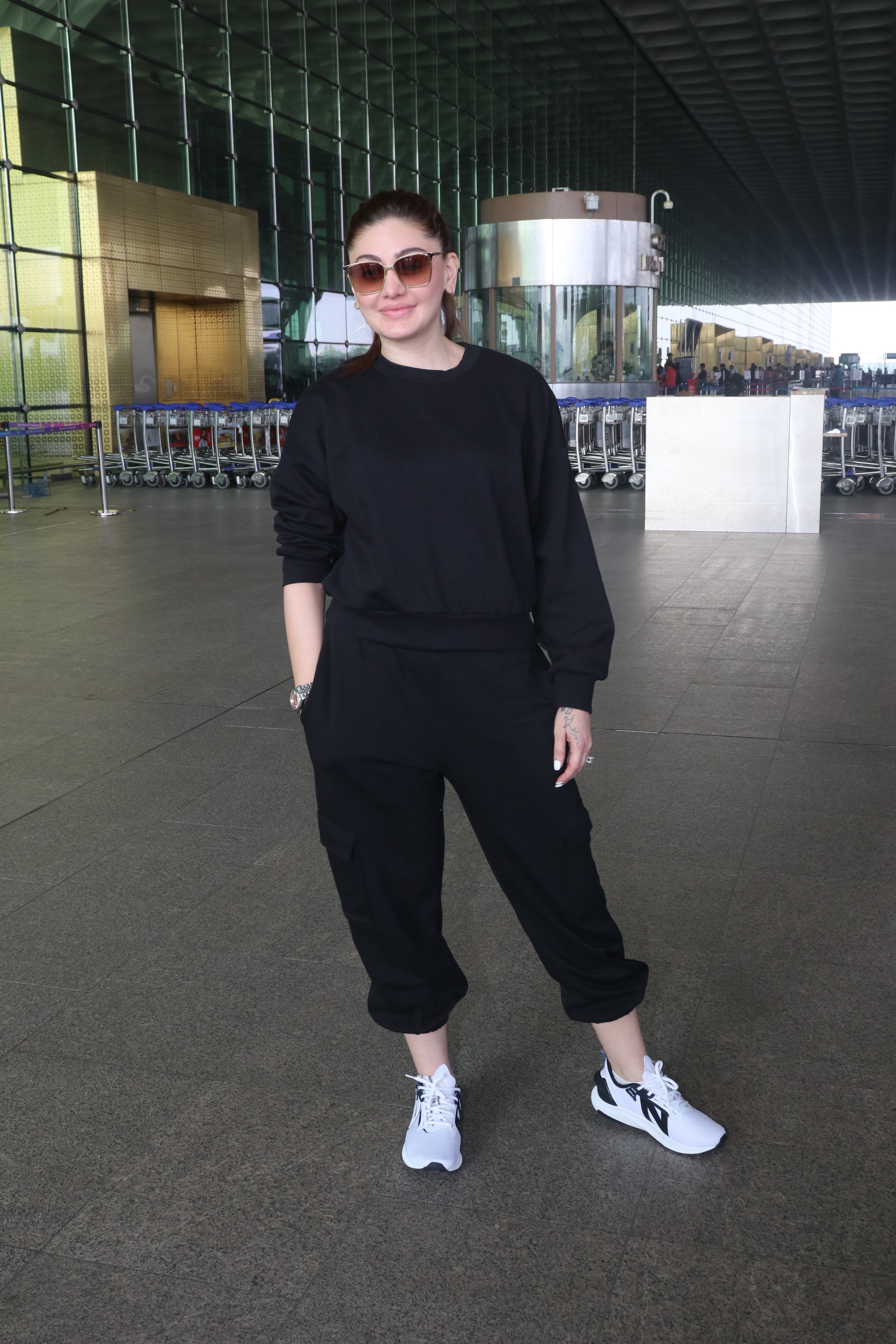 Kangana Ranaut, Rekha, Sidharth Malhotra, Farhan Akhtar, Raveena Tandon ...