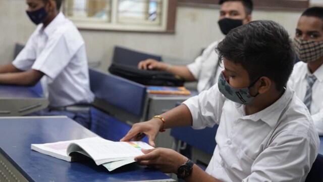 PSEB Date Sheet 2023: Punjab Board 10th 12th Time Table Released on pseb.ac.in - News18