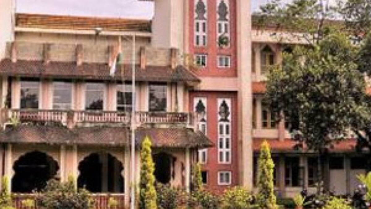 CUSAT Placements: 9 Students Get Internship With Stipend of Rs 98,000 ...