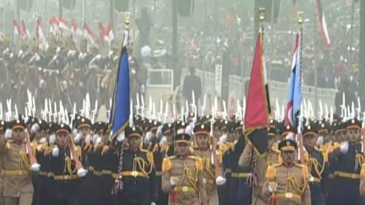 Watch | 21-Gun Salute With 'Desi' Guns, Egyptian Soldiers, All-Women ...