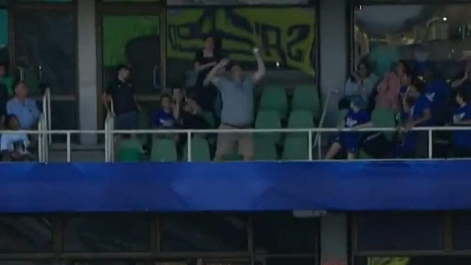 Watch: Fan Takes a Stunning Catch in The Stands During SA20 | News News ...
