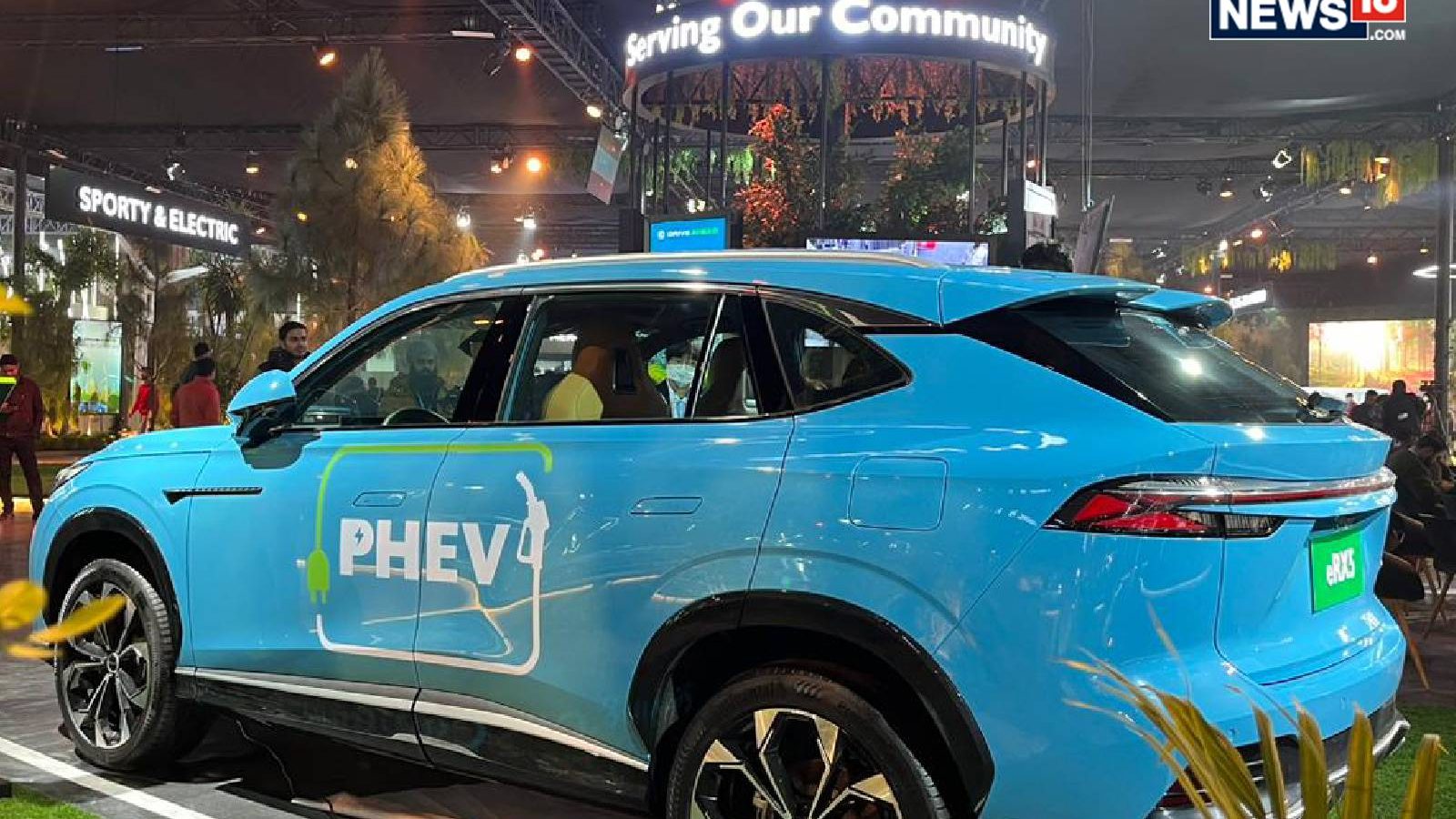 MG eRX5 Electric in Pics: See Design, Interior, Features and More in Detail - News18