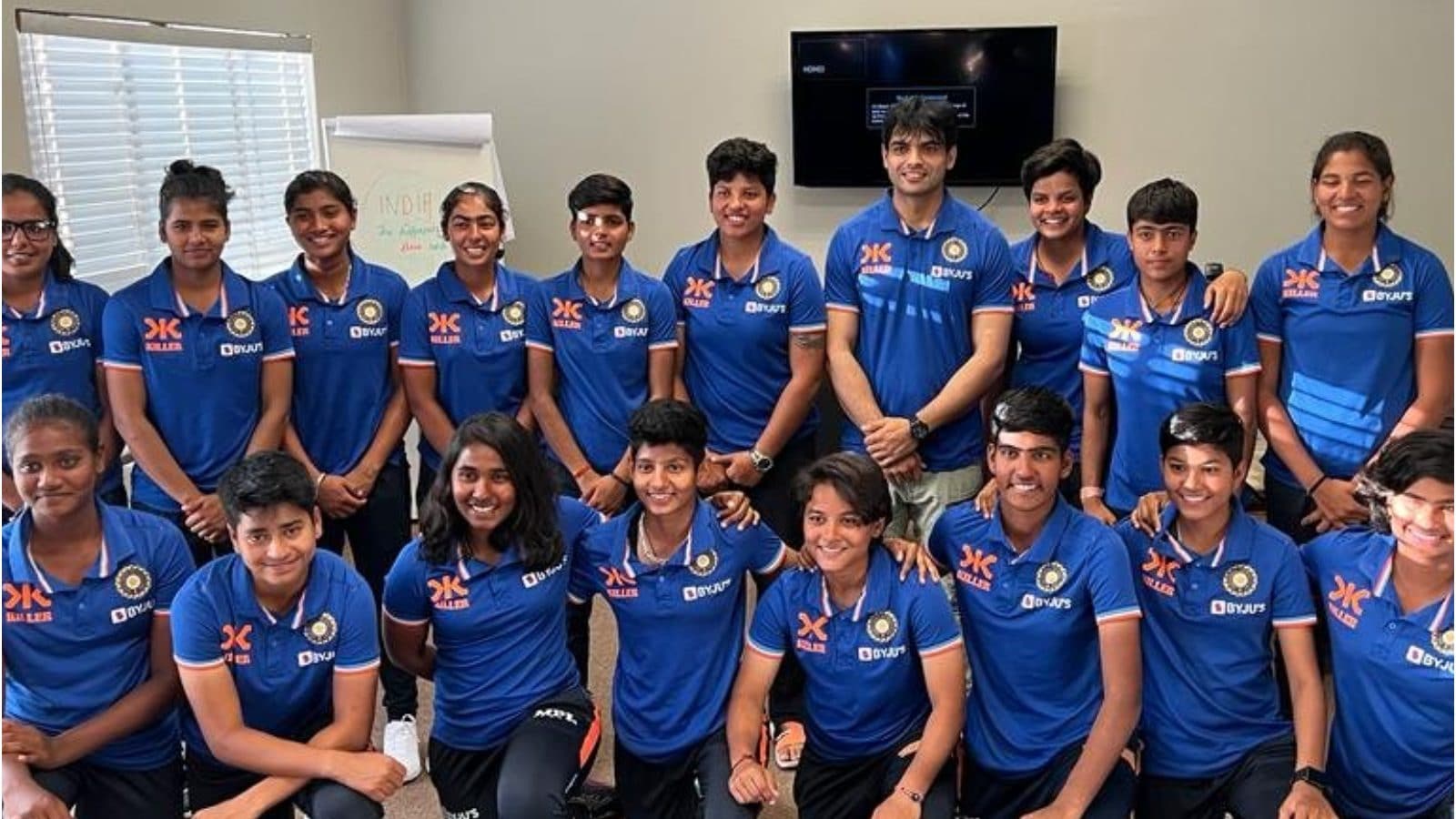 Neeraj Chopra Gives Motivation to Team India Stars Ahead U-19 Women's ...