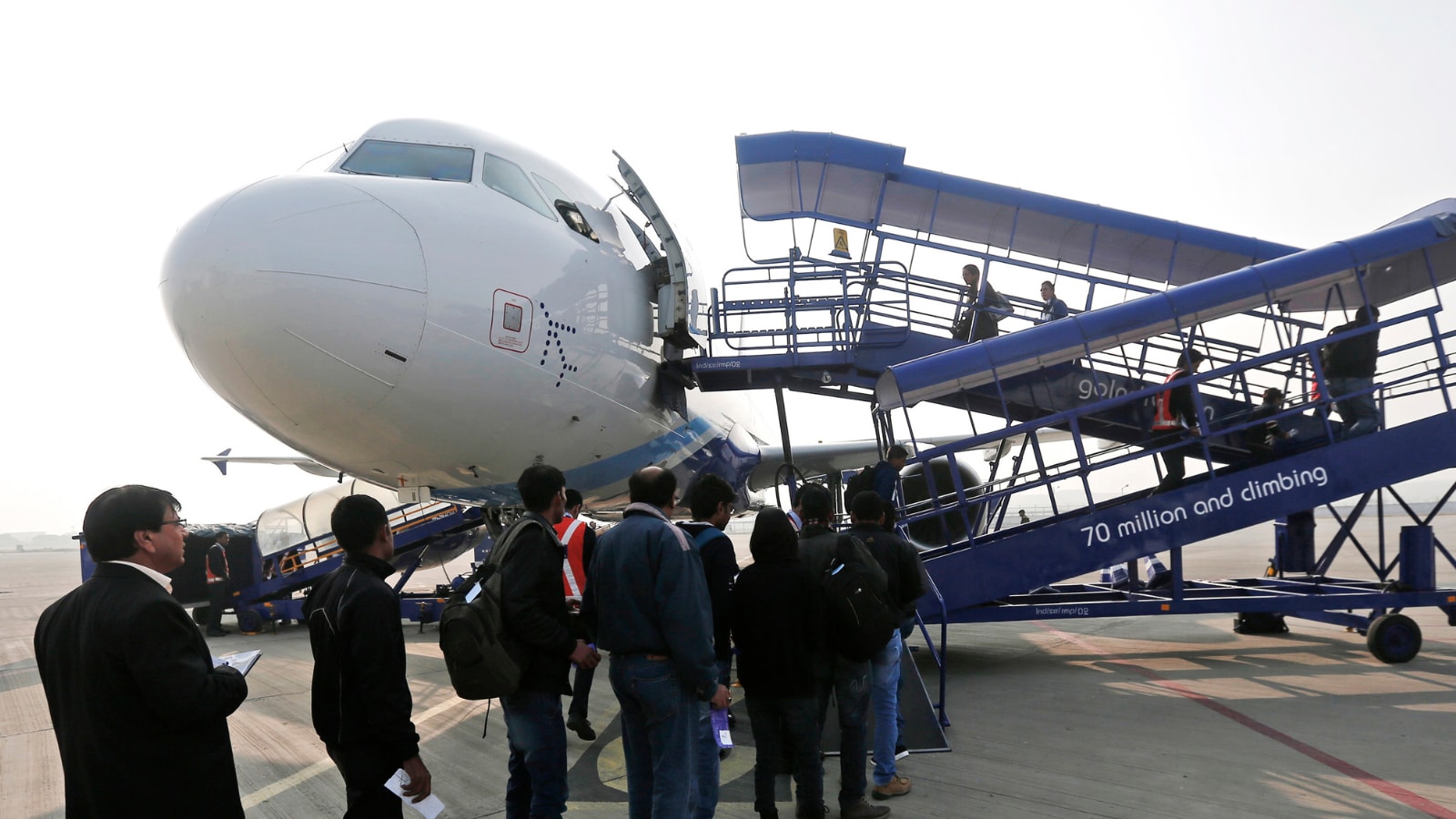 Desi Man Took the First Flight of His Life at 27 and Twitter is ...